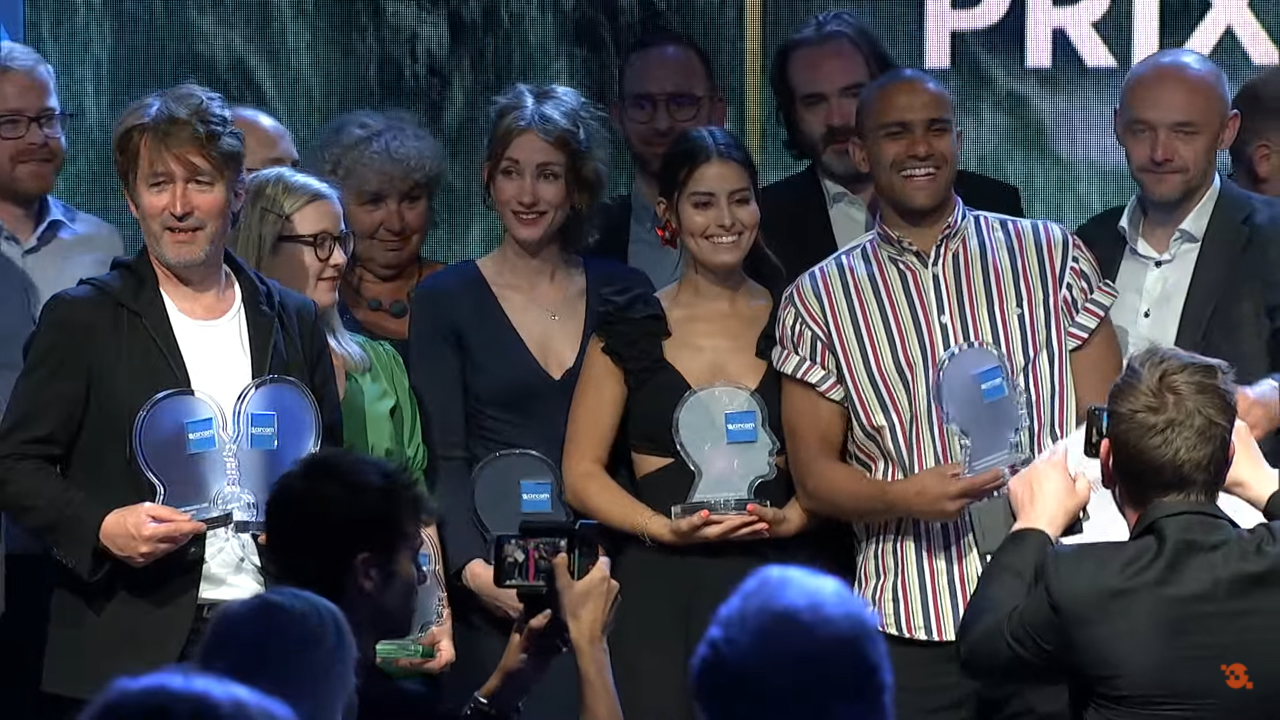 CIRCOM premia a xornalista da TVG Noelia Rey e a serie '3 camiños' - G24