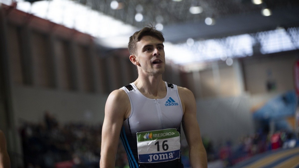 Adrián Ben asina a mellor marca da temporada nos 3.000 metros - G24