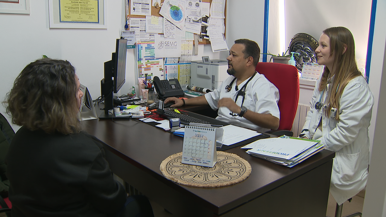 Premio para un médico do rural ourensán que forma profesionais de toda ...