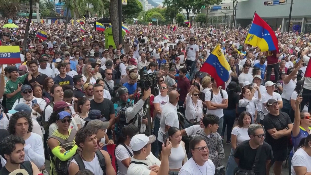 Intensa presión internacional sobre Maduro ante a falta de avances cos mediadores en Venezuela - G24