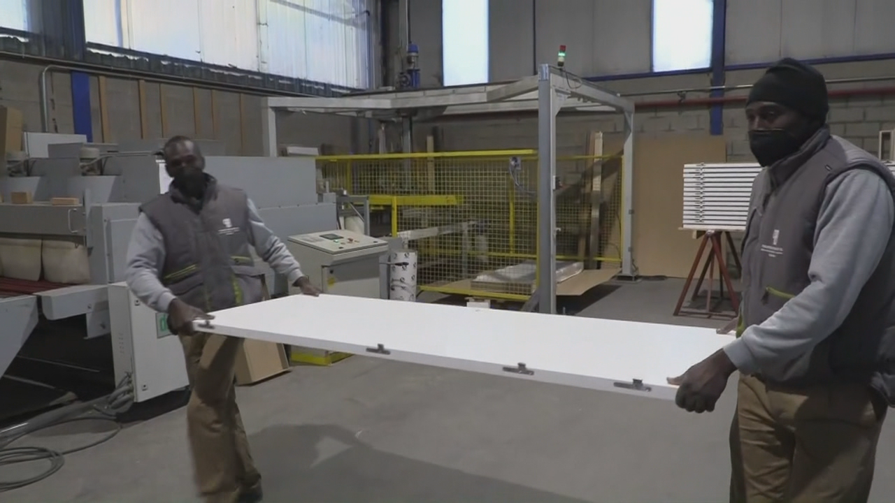 A Coruña vai nomear fillos adoptivos os dous mozos senegaleses que ...