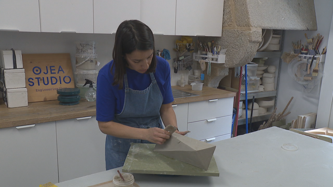 David Chipperfield bota man do talento dunha artista galega para ...